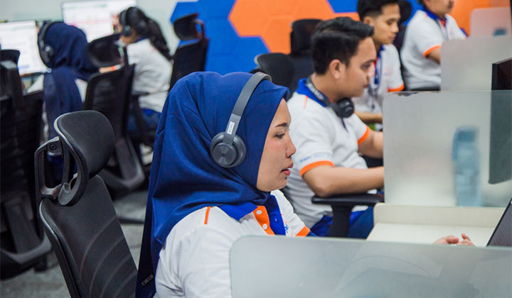 Professionals behind Roojai Indonesia