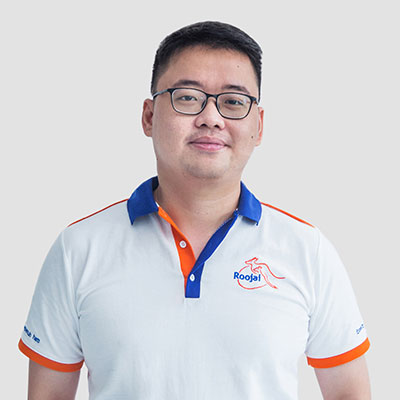 Professionals behind Roojai Indonesia