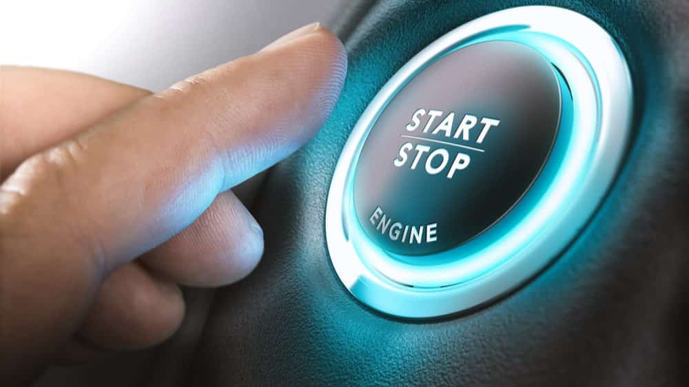 Cara Menghidupkan Mobil Start Engine Manual dan Automatic