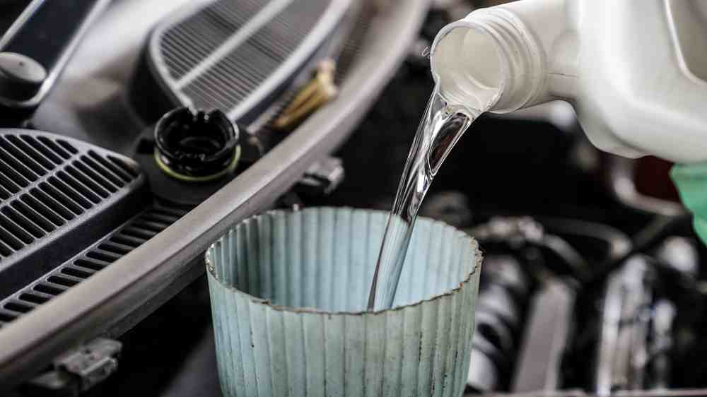 Engine Flush Mobil: Fungsi, Cara, dan Waktu yang Tepat Melakukannya